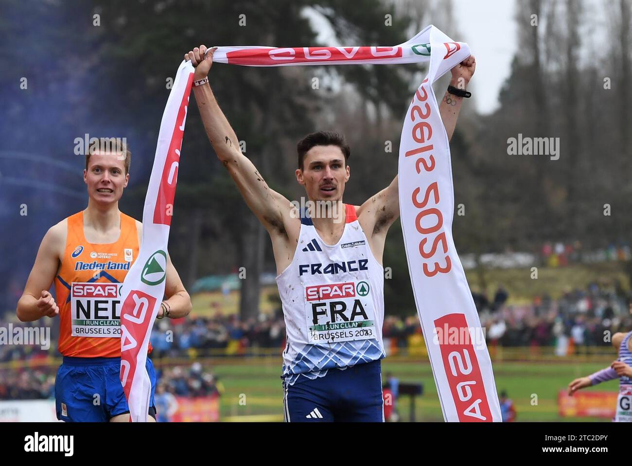 Brussels, Belgium. 10th Dec, 2023. Team France celebrates crossing the ...
