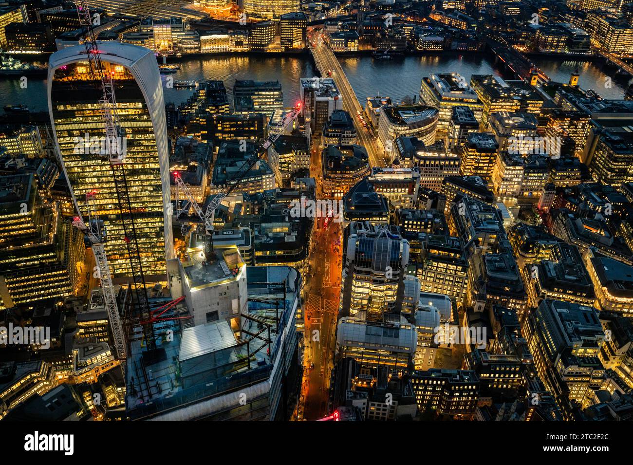 The View from 22 Bishopsgate (Horizon 22 - the highest viewing platform ...