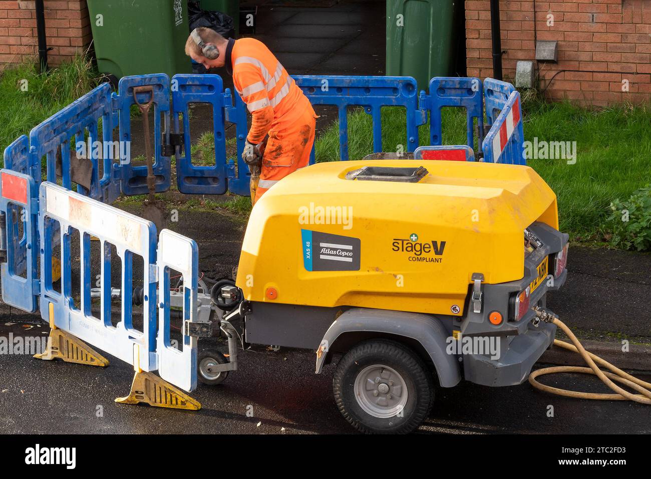 Smart water meter installation hi-res stock photography and images - Alamy