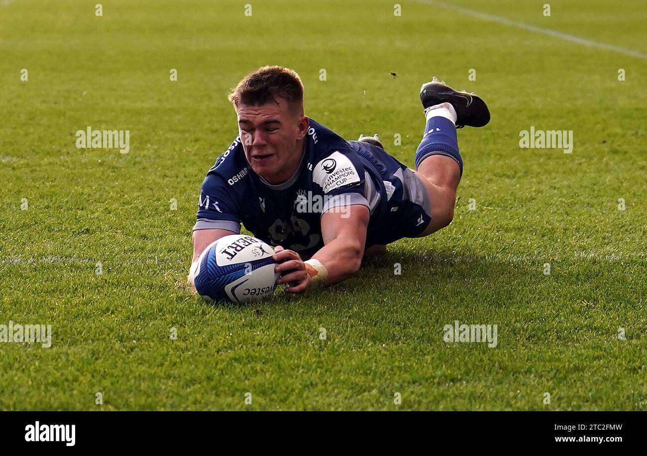 Sale Sharks' Joe Carpenter scores a try before it is disallowed during ...
