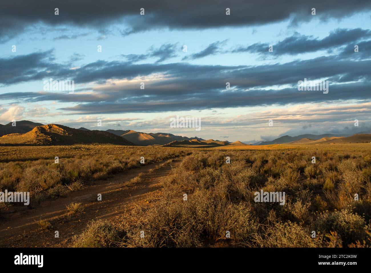 Gravel roads on the farm Sandrivier called Seweweeks Poort accomodation ...