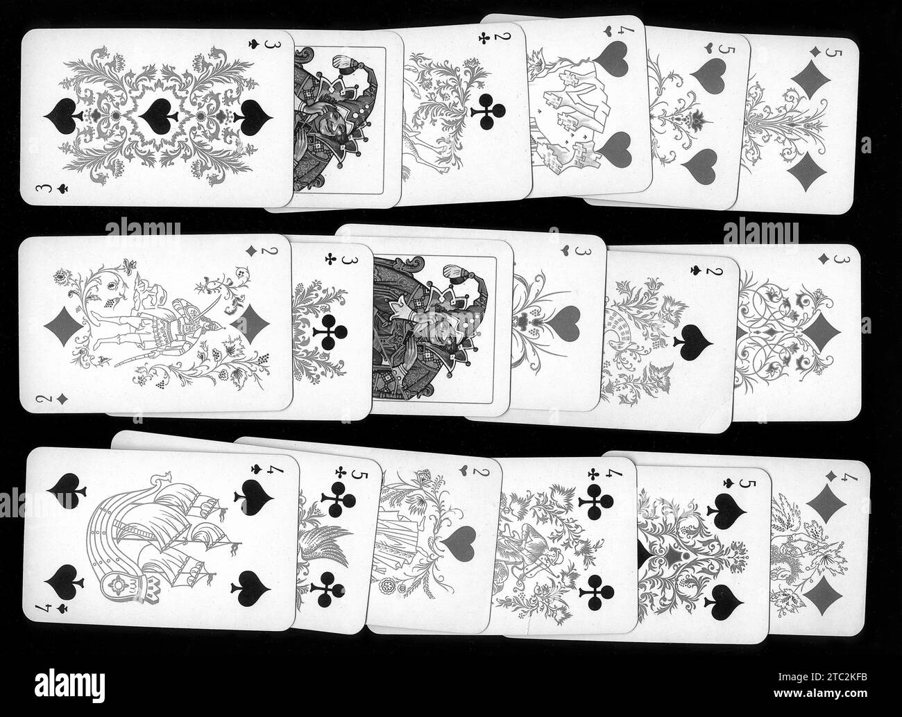 Playing cards pictures hi-res stock photography and images - Alamy