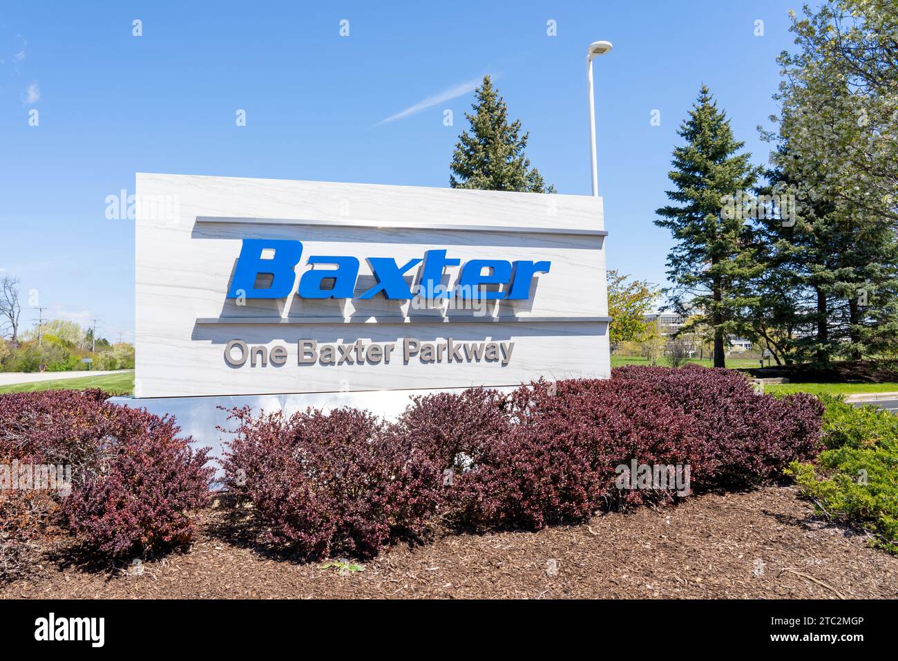 Baxter headquarters in Deerfield, ILIllinois, USA Stock Photo - Alamy