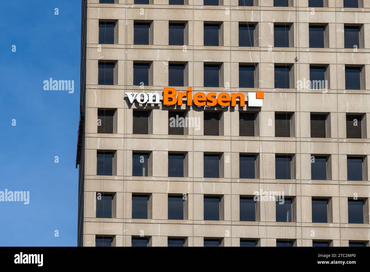 Law firm building exterior hi-res stock photography and images - Alamy