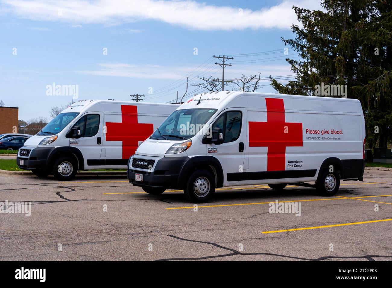 American red cross blood drive van hi-res stock photography and images ...