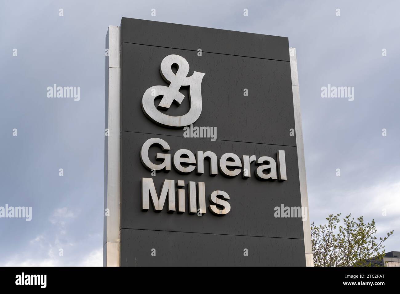 General mills logo hi-res stock photography and images - Alamy