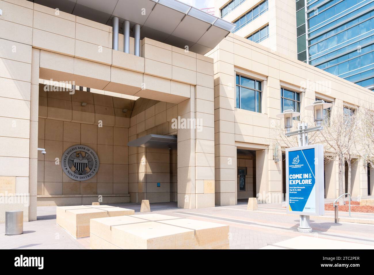 Federal Reserve Bank of Minneapolis headquarters in Minneapolis ...