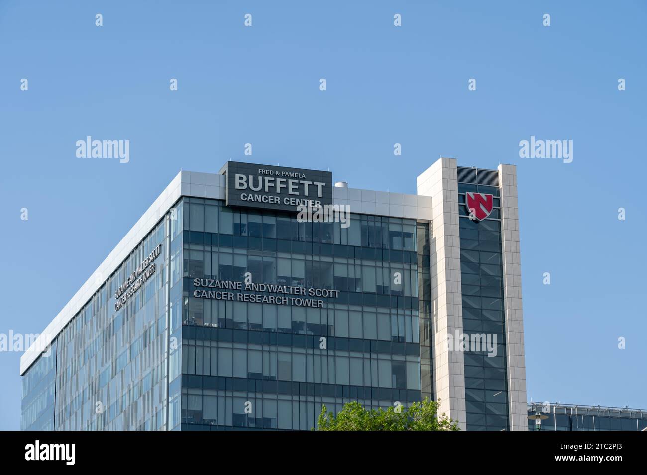 The Fred and Pamela Buffett Cancer Center building in Omaha, Nebraska ...