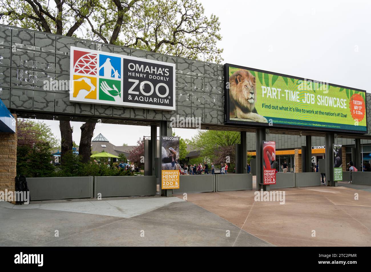 The entrance to Omaha's Henry Doorly Zoo and Aquarium in Omaha, NE, USA ...