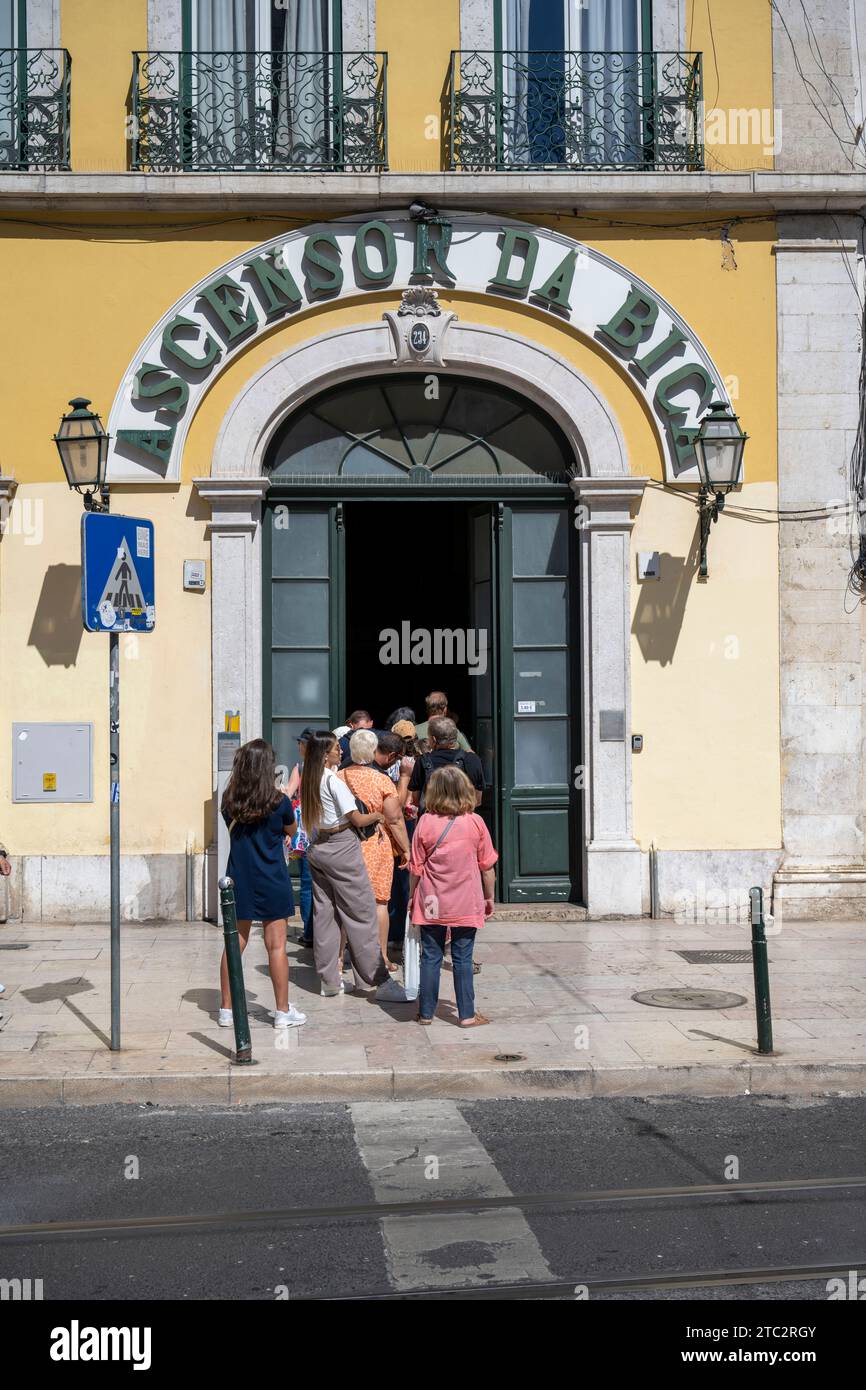 lower entrance to the Bica Funicular, Ascensor da Bica, public ...