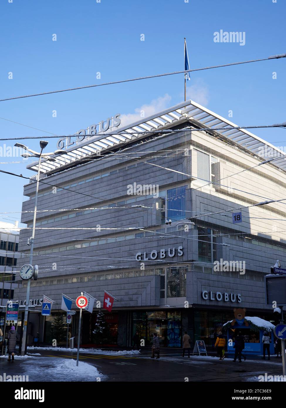 Switzerland zurich globus department store hi-res stock photography and images - Alamy