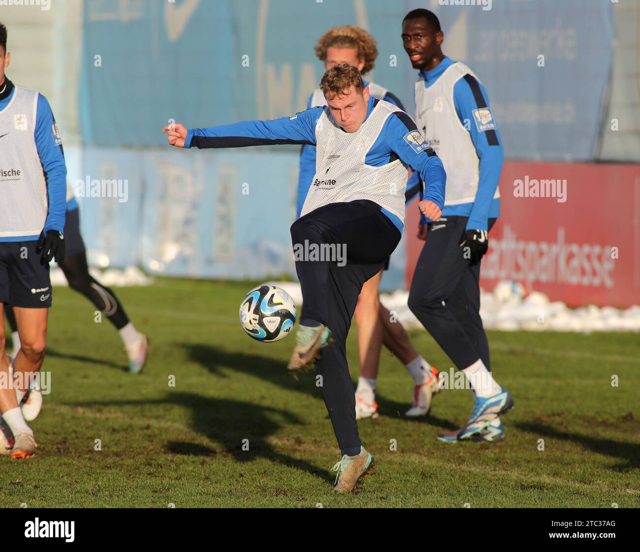 München, Deutschland 09. Dezember 2023: Fussball, Herren, 3.Liga, Saison 2023/2024, TSV 1860 ...