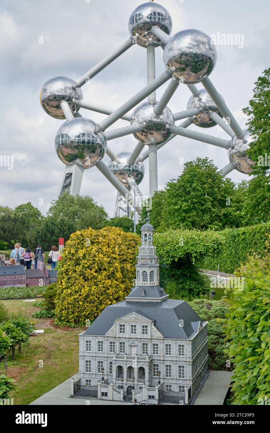 Atomium mini europe hi-res stock photography and images - Alamy