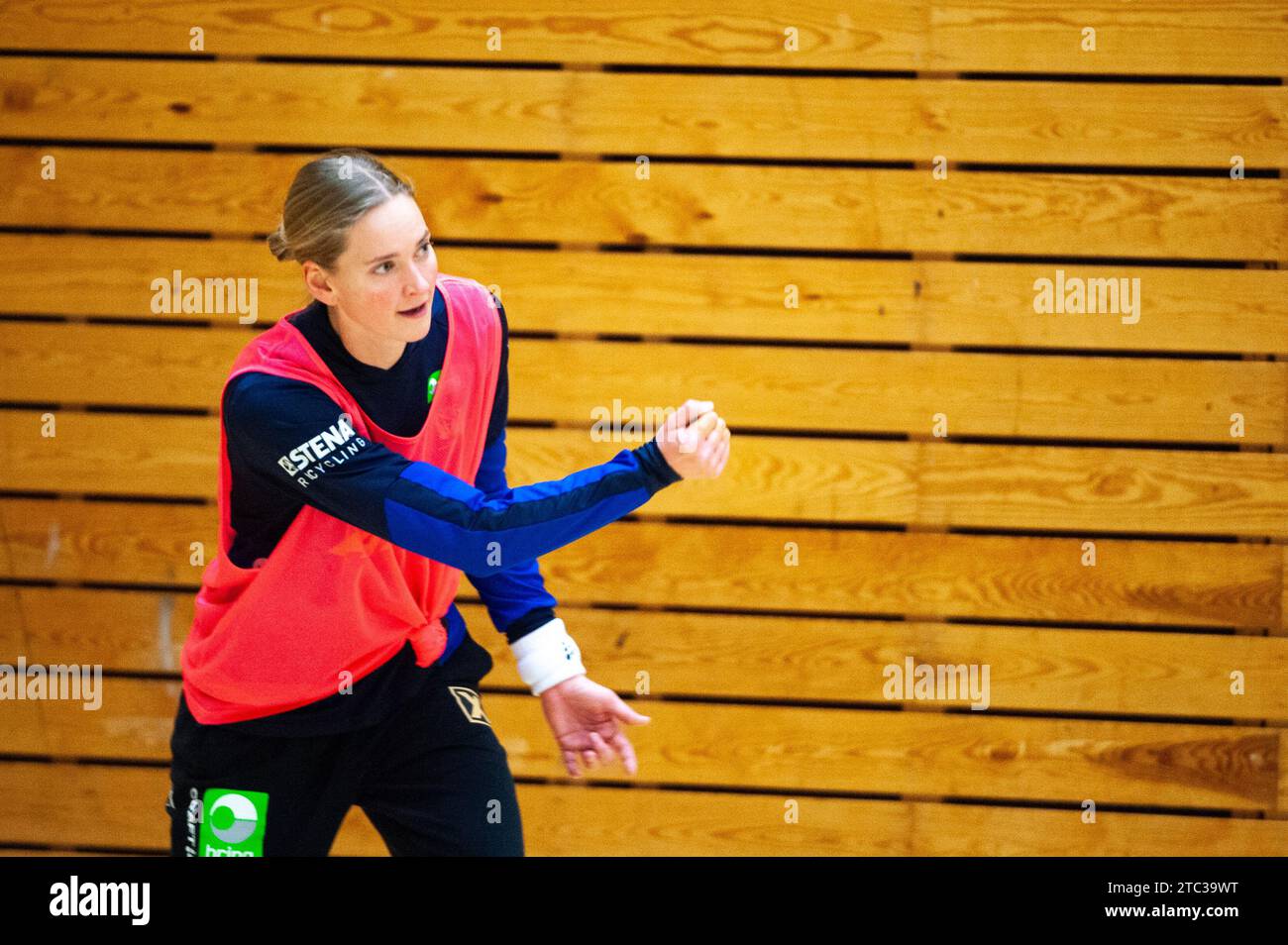 Gothenburg, Sweden. 10th Dec 2023. goalkeeper Johanna Bundsen of Sweden ...