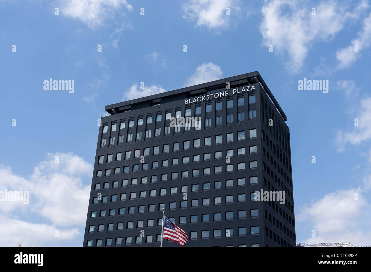 Blackstone Plaza building in Omaha, NE, USA Stock Photo - Alamy