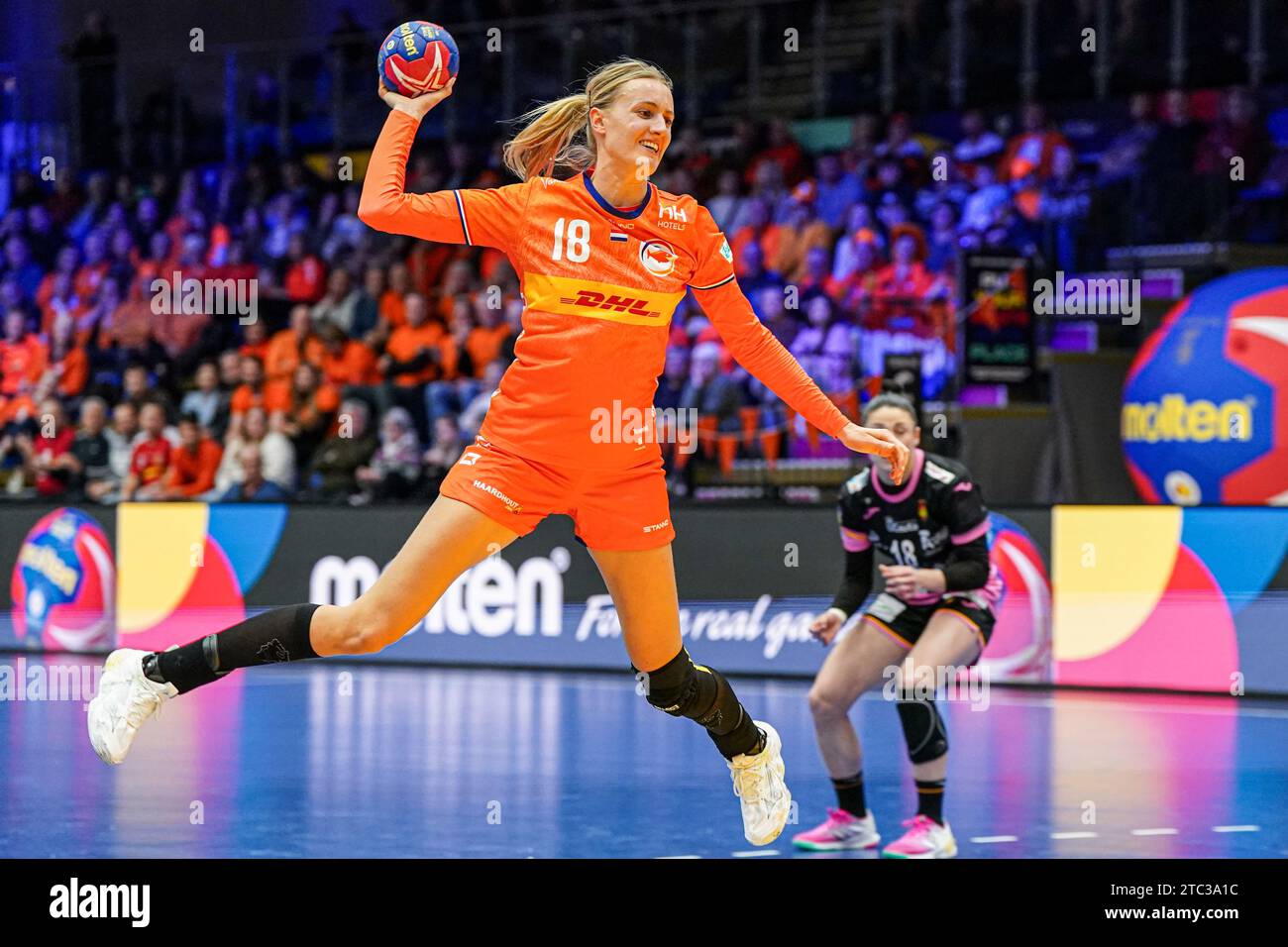 FREDRIKSHAVN, DENMARK - DECEMBER 10: Kelly Dulfer of the Netherlands ...