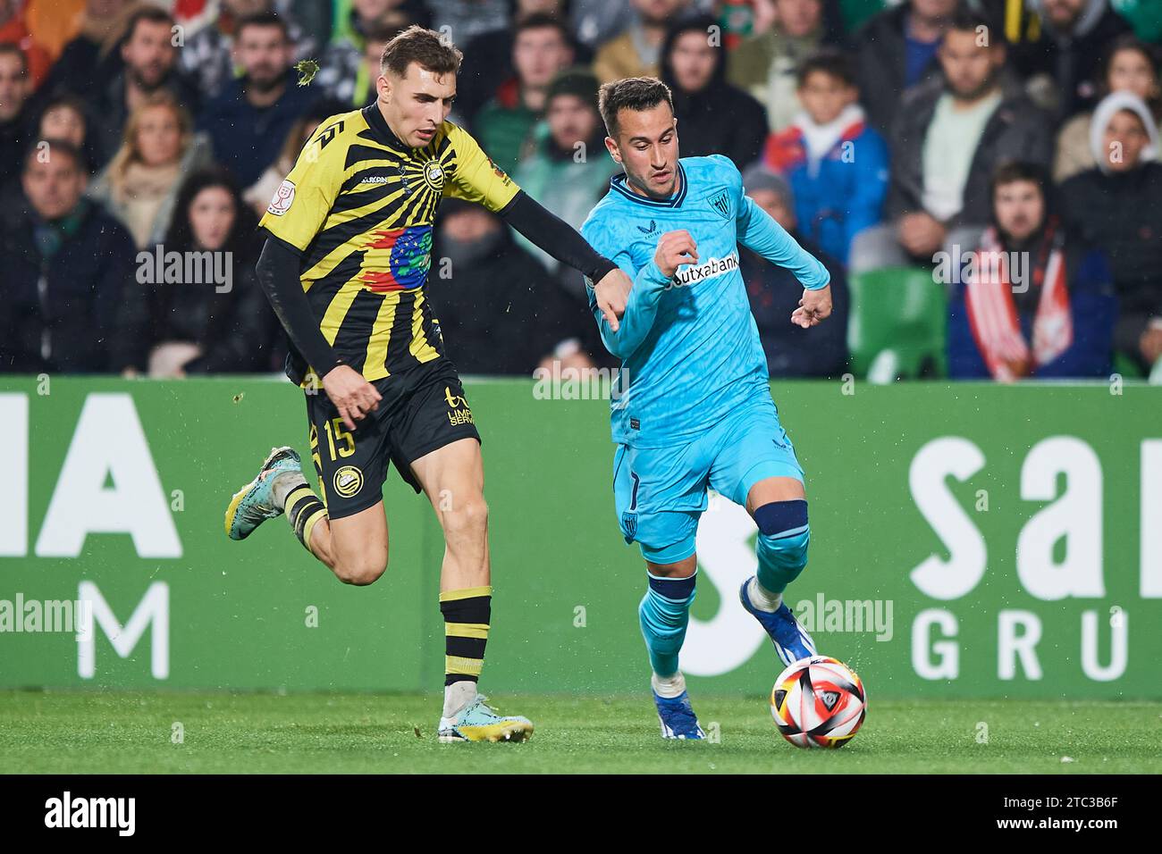 Alex Berenguer of Athletic Club in action during the Copa SM El Rey ...
