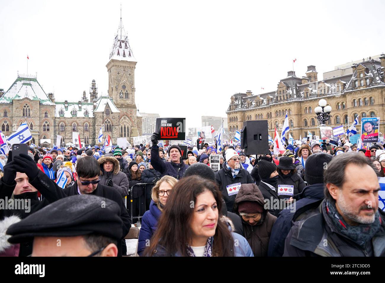 PEOPLE ATTEND 'CANADA'S RALLY FOR THE JEWISH PEOPLE' IN OTTAWA AT ...