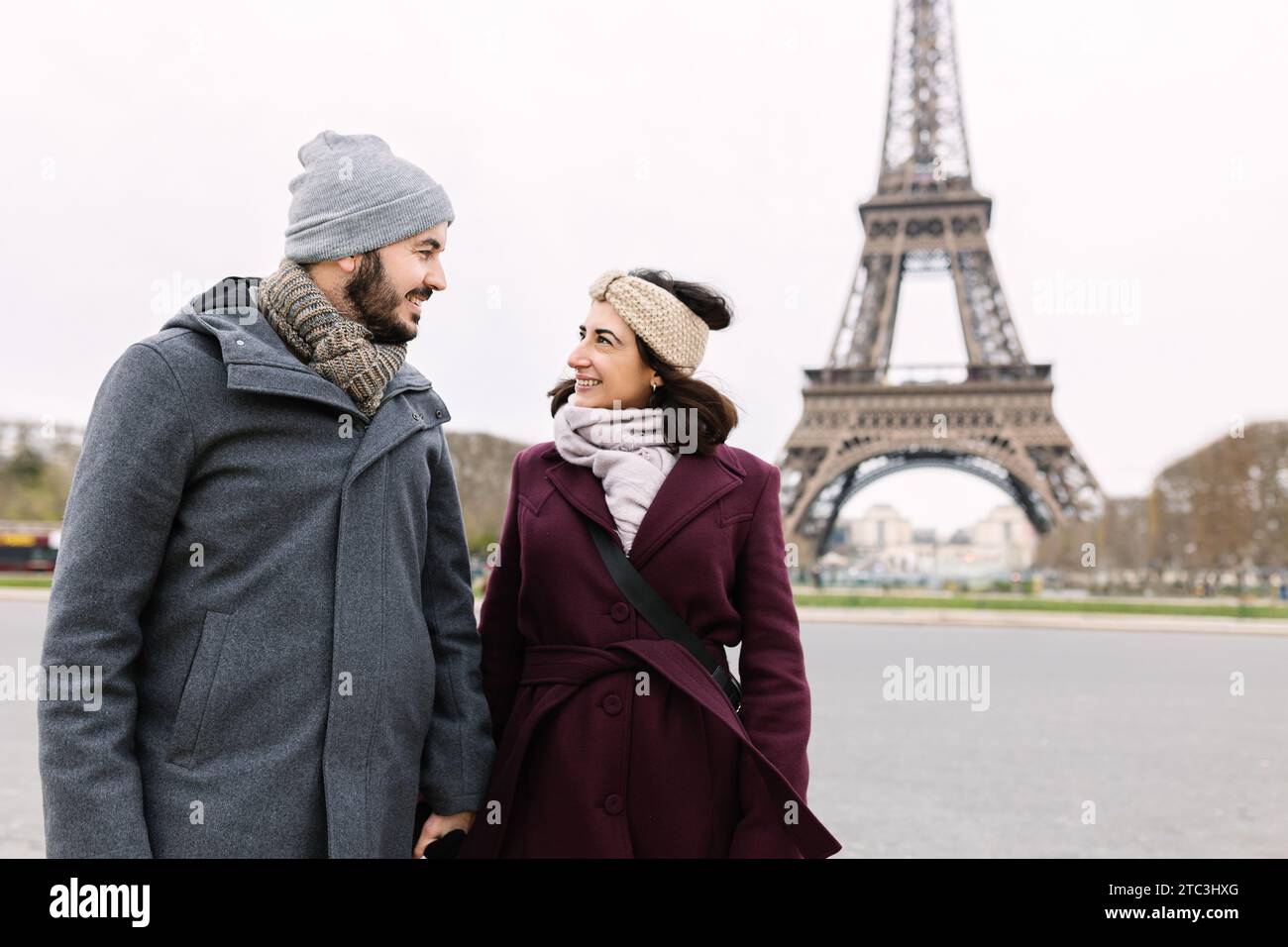 Eiffel tower cap hi-res stock photography and images - Alamy