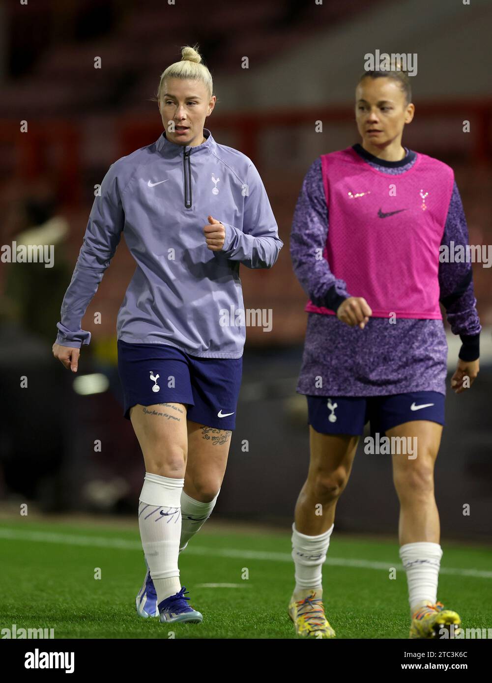 Tottenham Hotspur's Bethany England (left) and Ria Percival warming up ...