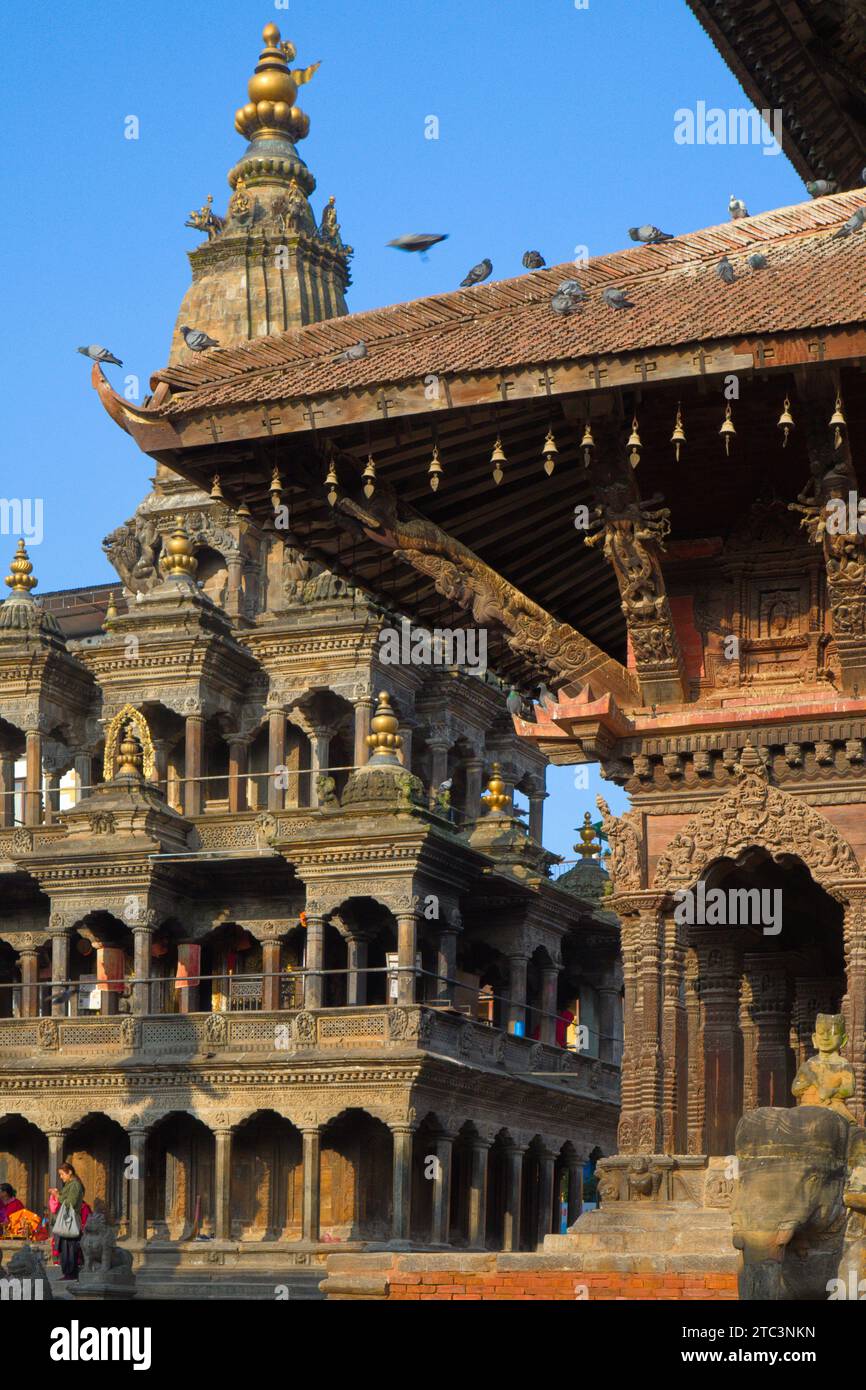 Krishna temple patan durbar square hi-res stock photography and images ...