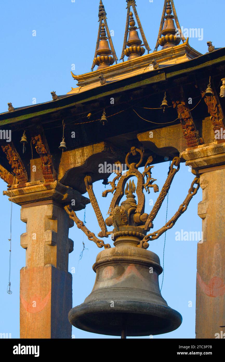 Nepal, Patan, Durbar Square, Taleju Bell, Big Bell Stock Photo - Alamy