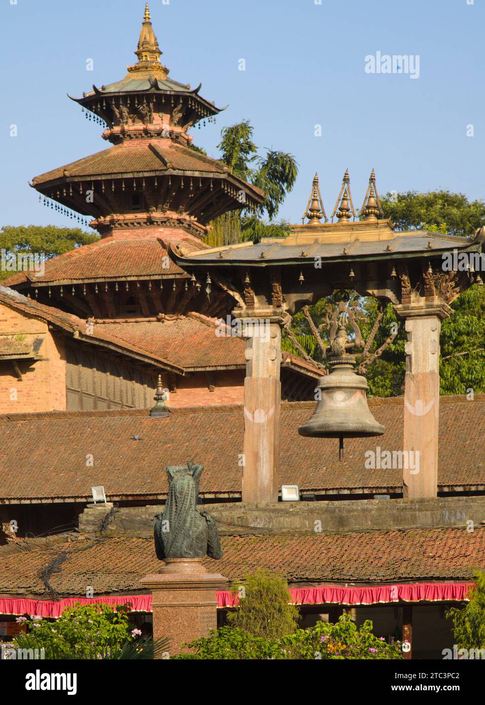 Nepal, Patan, Durbar Square, Taleju Temple, Taleju Bell Stock Photo - Alamy