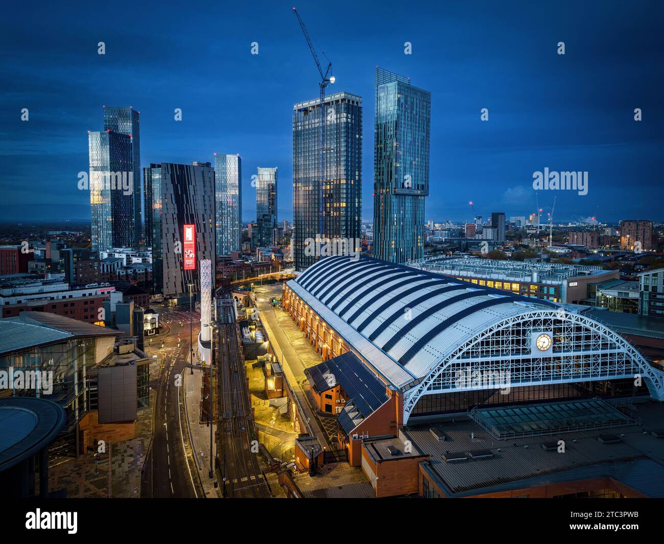 Manchester city centre skyline hi-res stock photography and images - Alamy