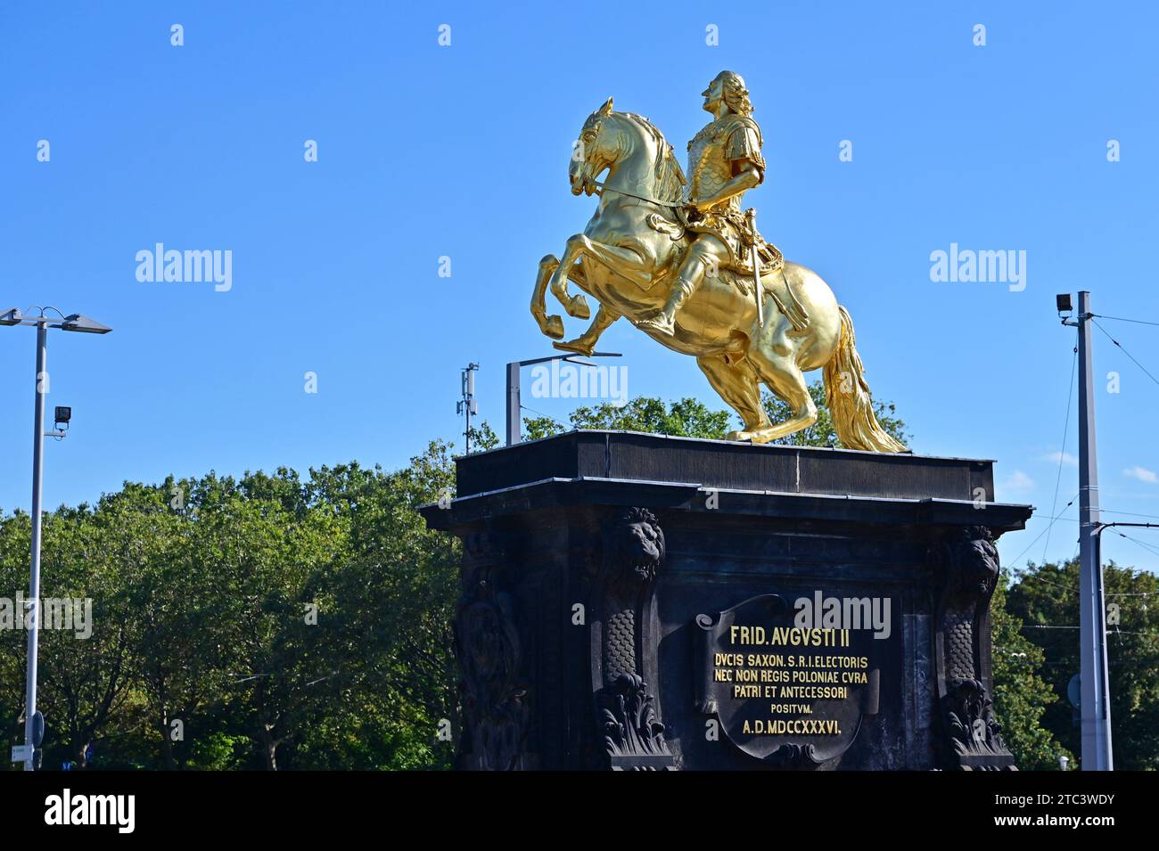 Golden Rider in Dresden - Gold leaf covered statue of King August II as ...