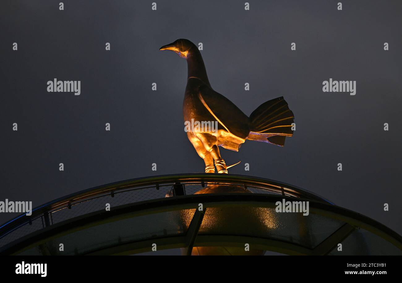London, UK. 10th Dec, 2023. The Spurs Cockrell in the late evening ...