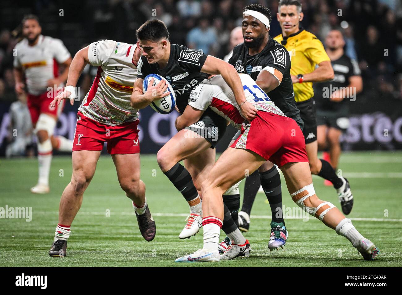 Nolann LE GARREC of Racing 92 and Siya KOLISI of Racing 92 during the ...