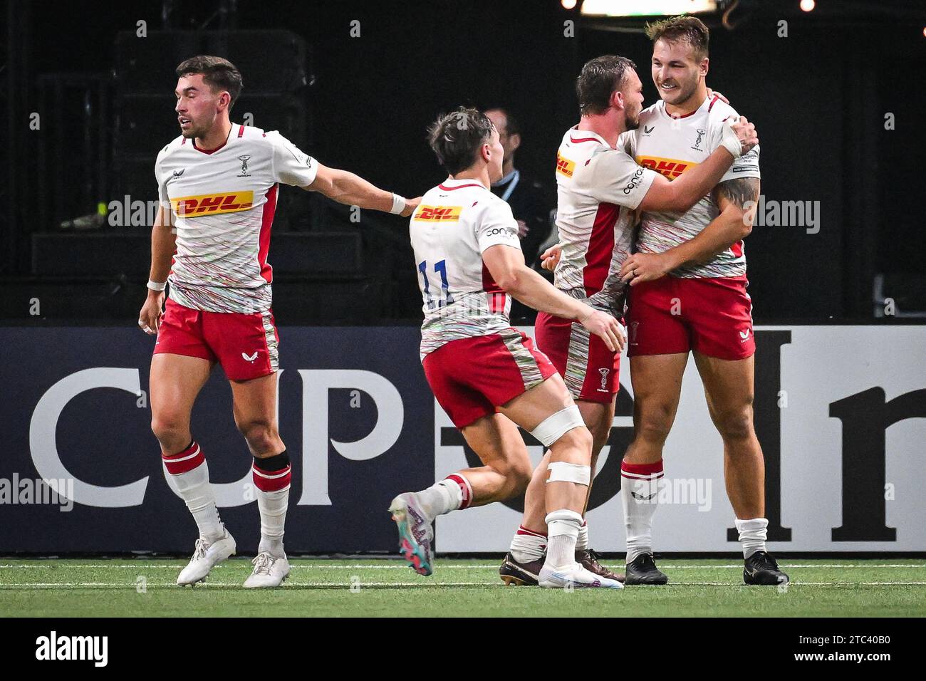 Andre ESTERHUIZEN of Harlequins celebrate his try with teammates during ...