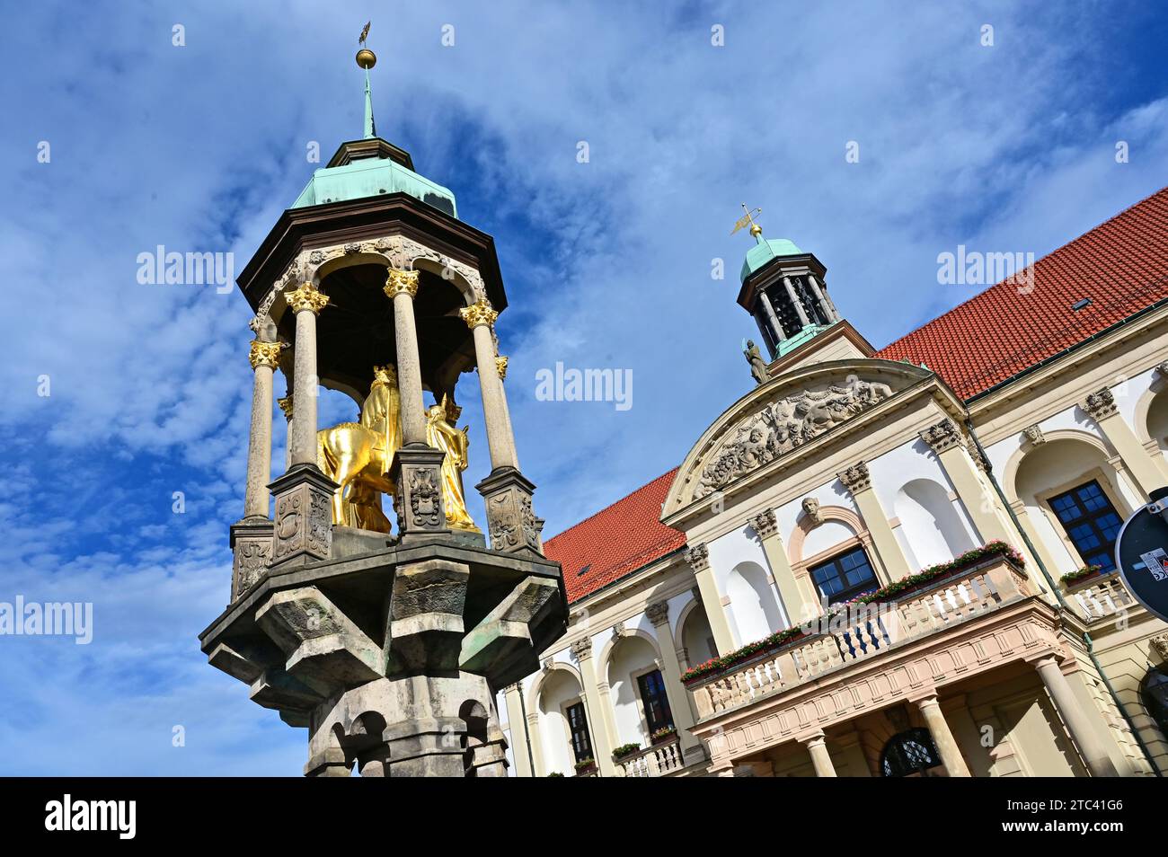 Old market in Magdeburg with town hall and monument "Magdeburger Reiter ...