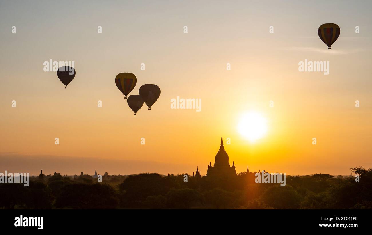 A breathtaking view of the temples in Bagan, Myanmar at dusk ...