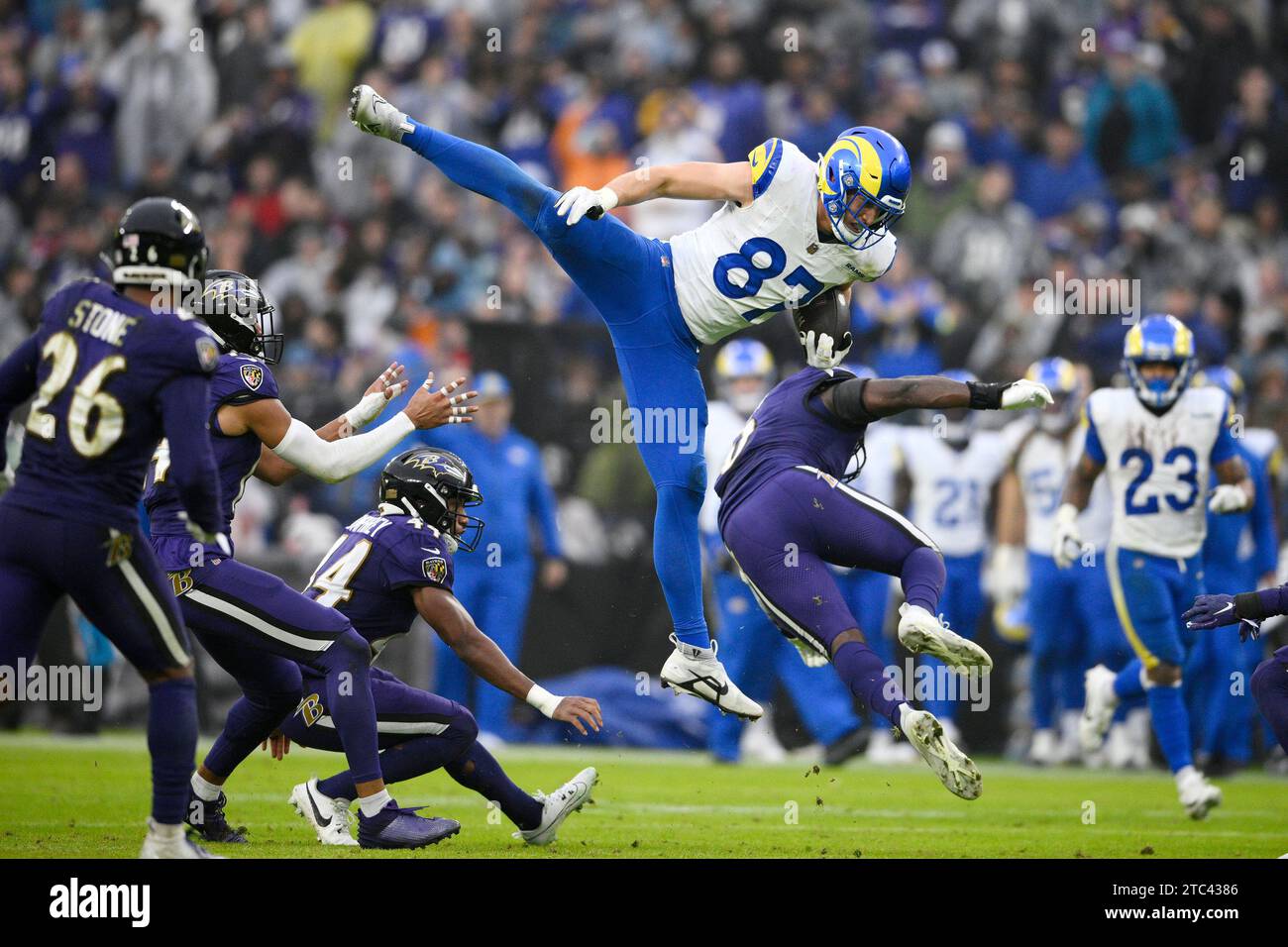 Los Angeles Rams tight end Davis Allen (87) leaps over Baltimore Ravens ...