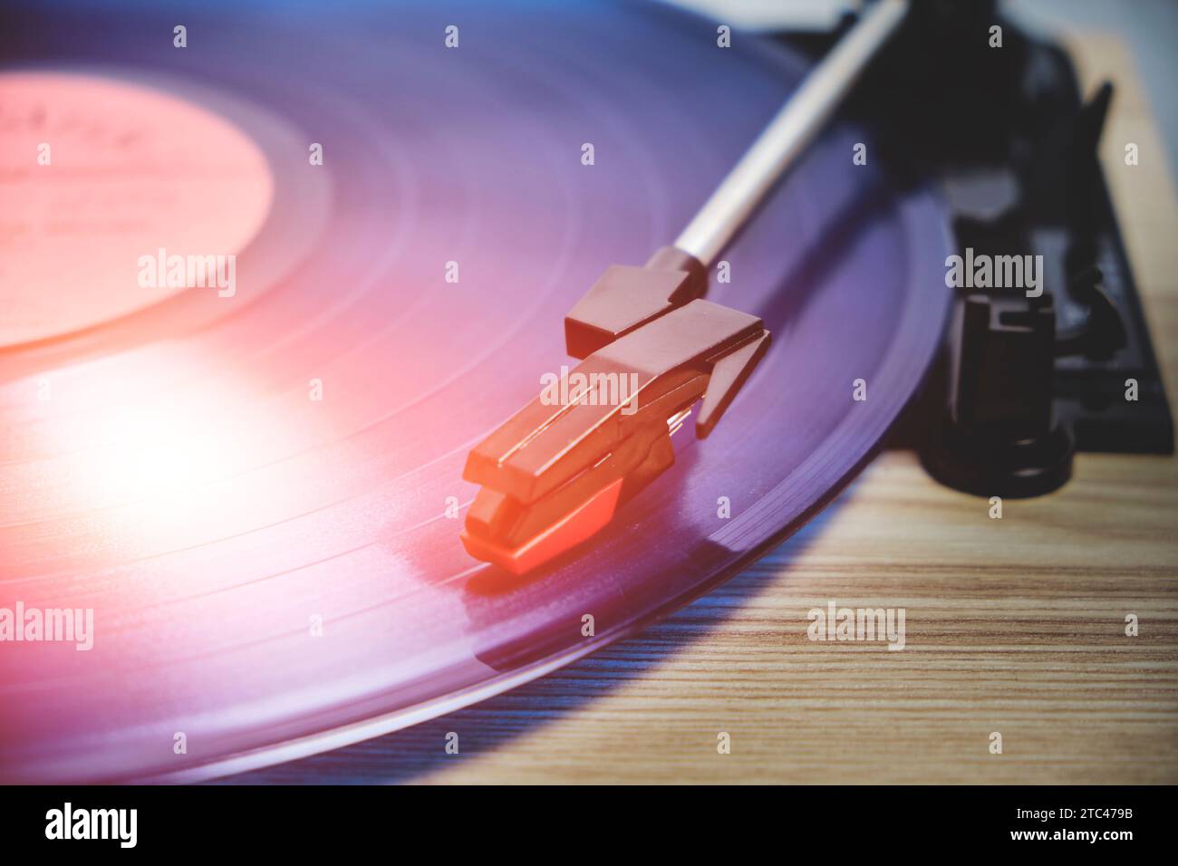 Ray light is reflected in gramophone record Stock Photo - Alamy