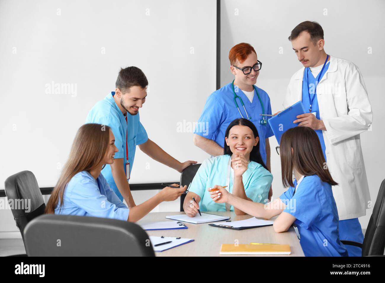 Group of medical students at lecture Stock Photo - Alamy
