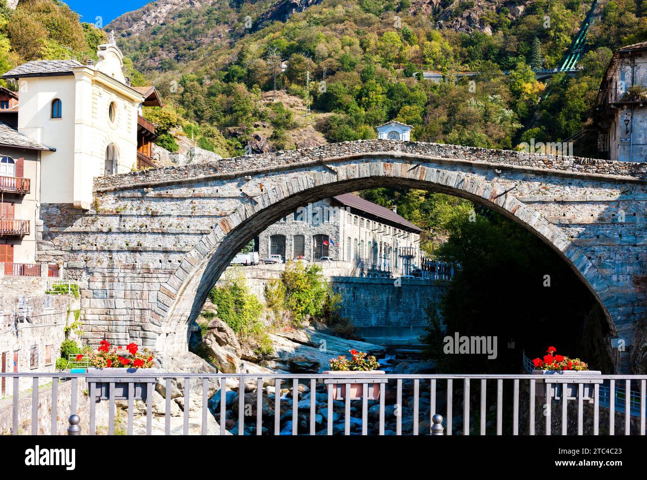 Pont san martin hi-res stock photography and images - Alamy