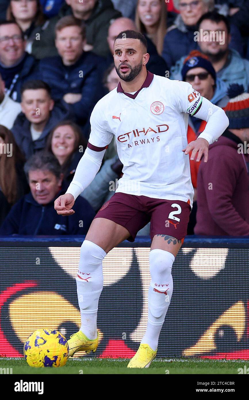 Kenilworth Road, Luton, Bedfordshire, UK. 10th Dec, 2023. Premier ...