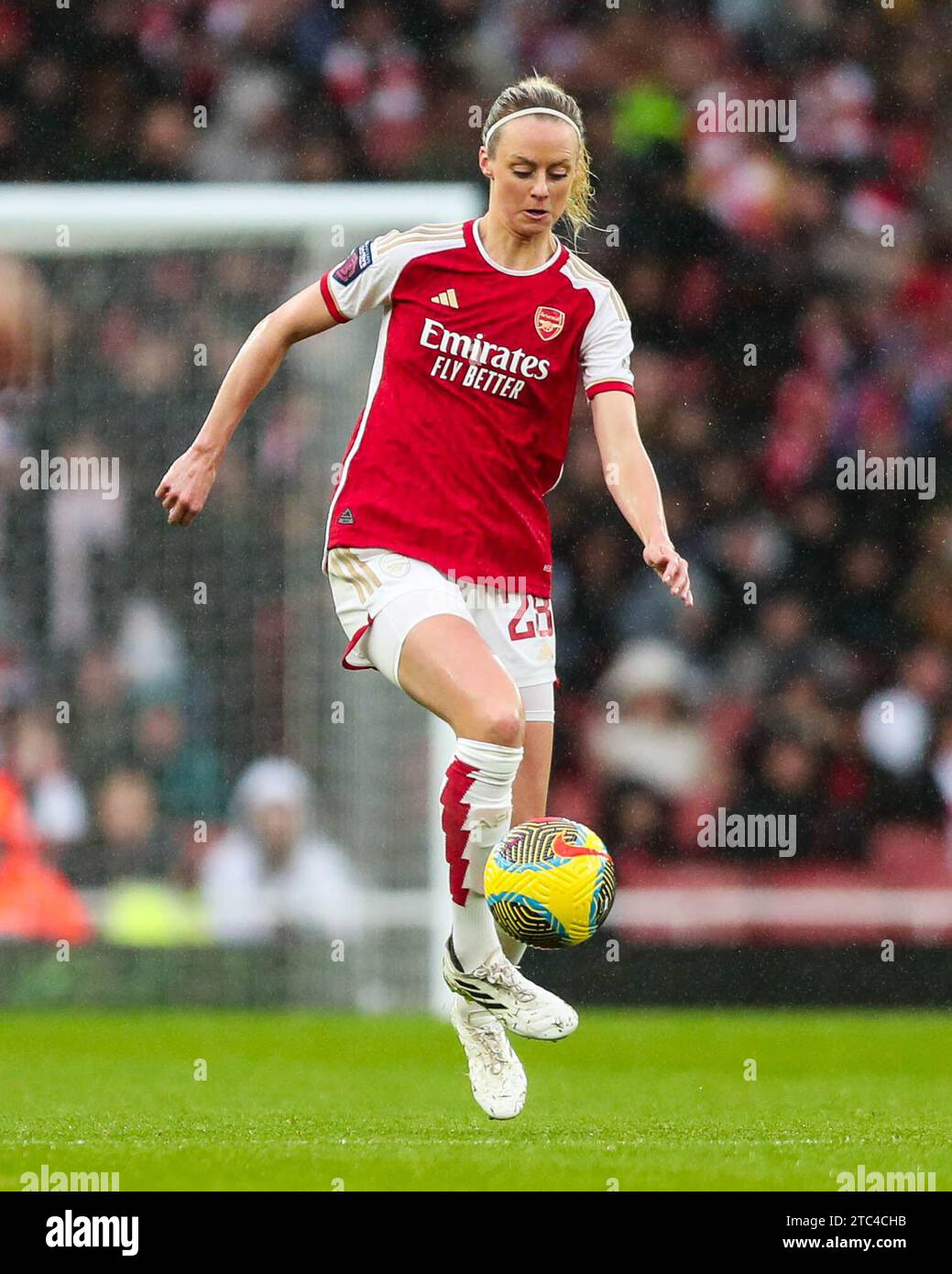 London, UK. 10th Dec, 2023.Arsenal's Amanda Ilestedt In action during ...