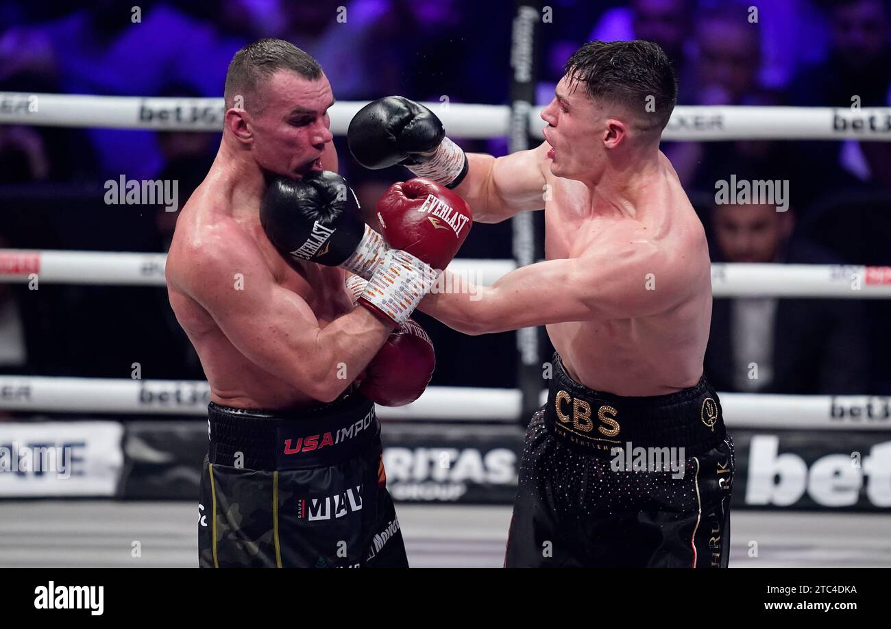 Mateusz Masternak (left) and Chris Billam-Smith in action during their WBO Cruiserweight Title ...