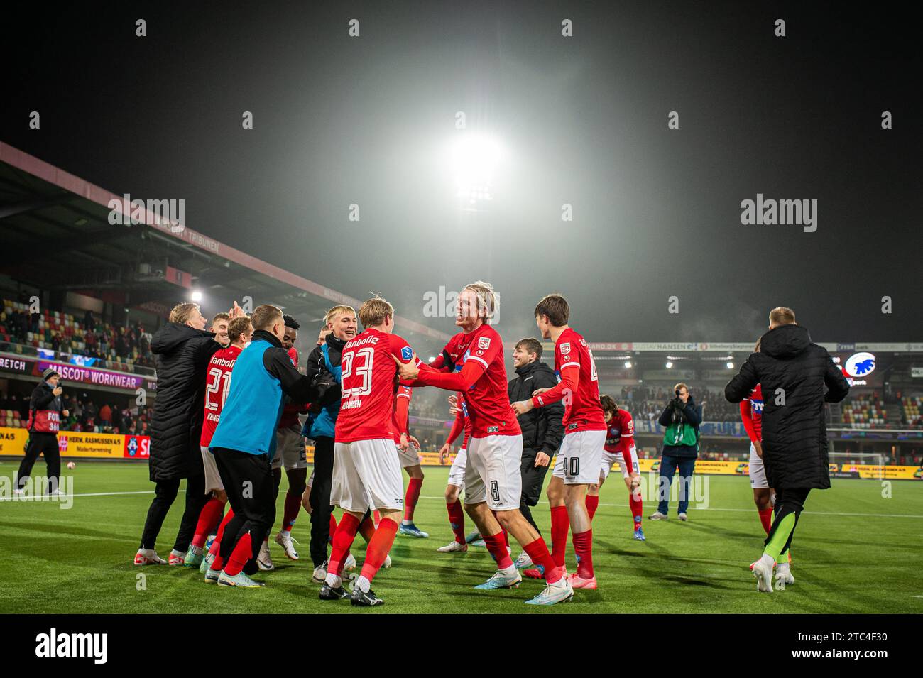 Silkeborg, Denmark. 09th, December 2023. The players of Silkeborg IF ...