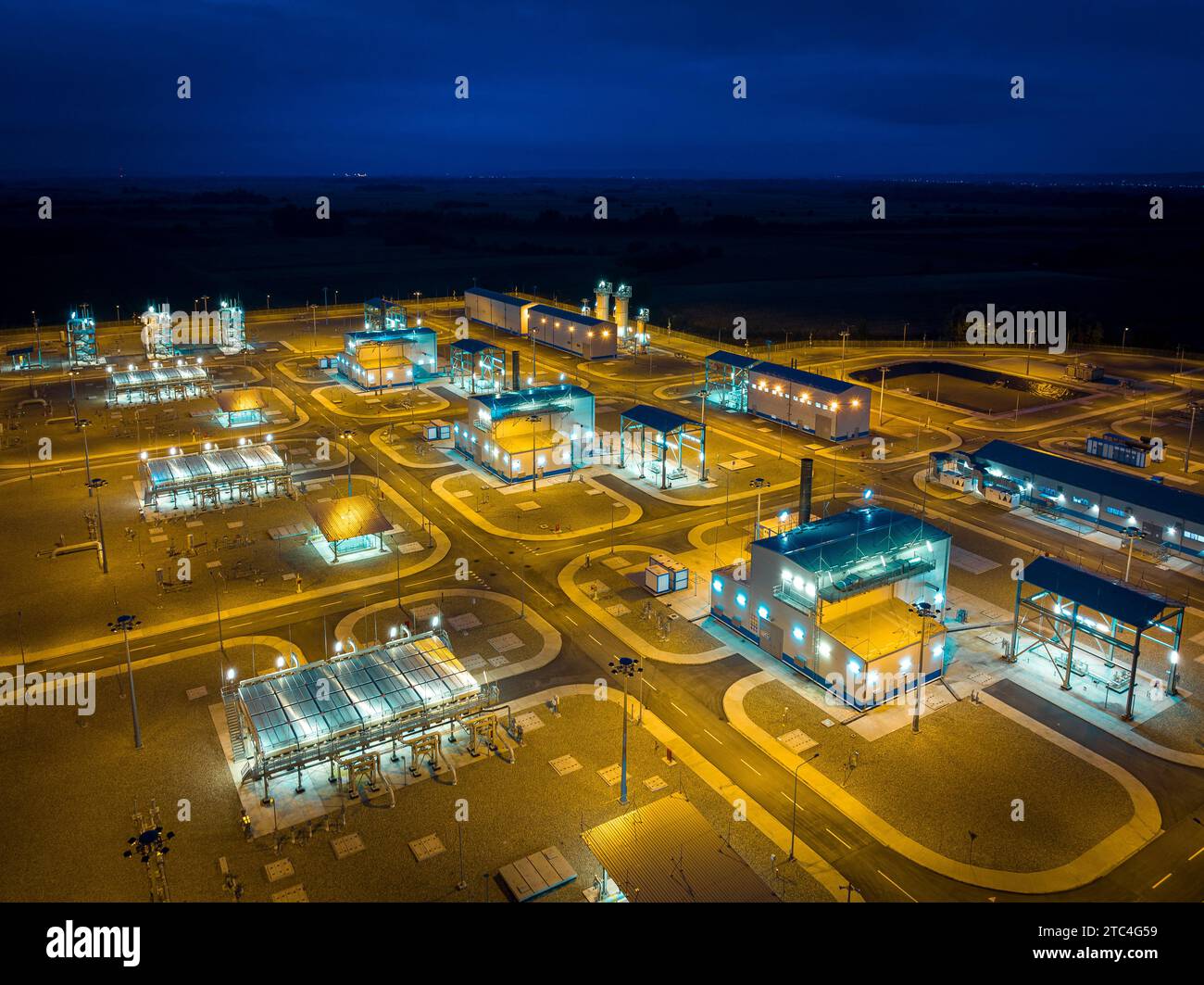 Petrol station canada night hi-res stock photography and images - Alamy