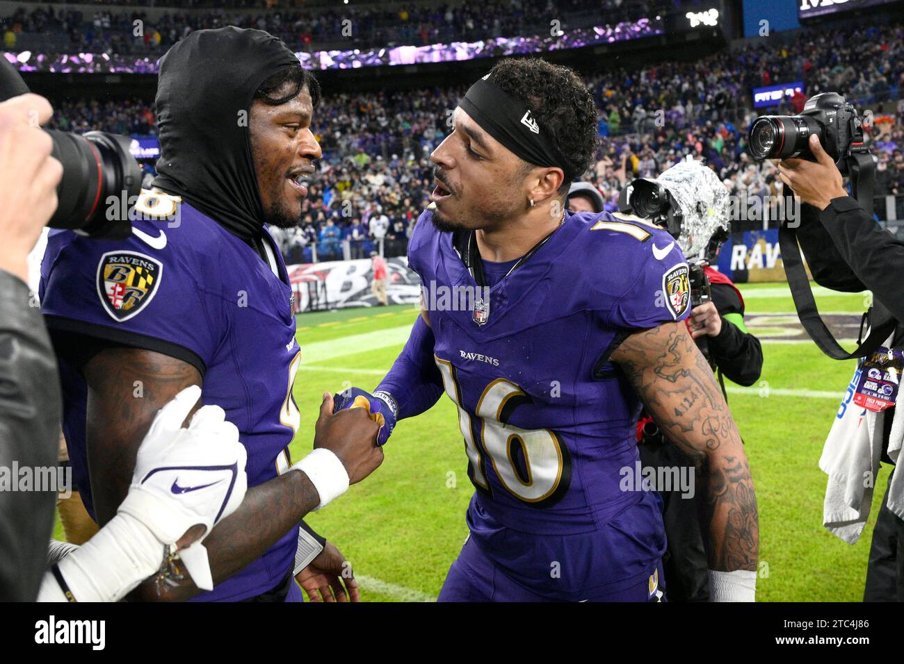 Baltimore Ravens wide receiver Tylan Wallace (16) shakes hands with ...
