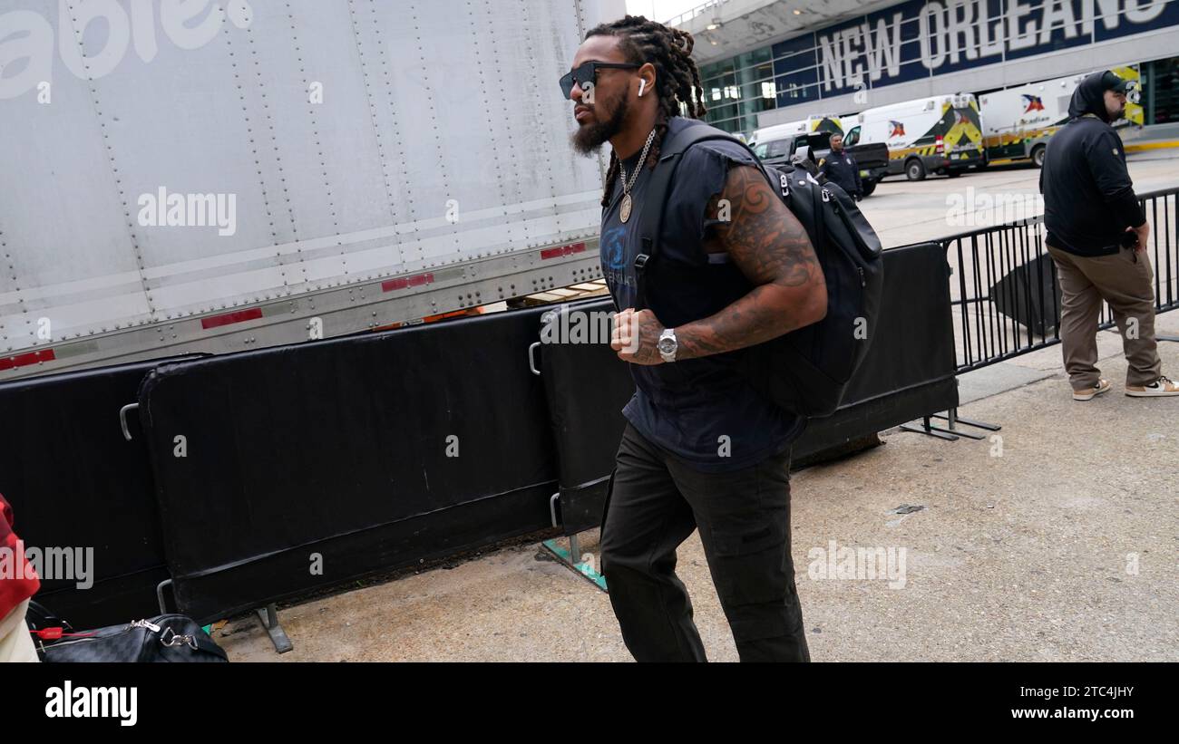 Carolina Panthers linebacker Shaq Thompson arrives with the team before ...