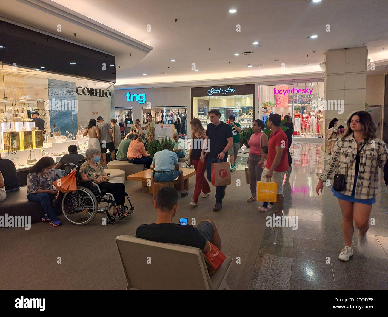 Sao paulo sp mall hi-res stock photography and images - Alamy