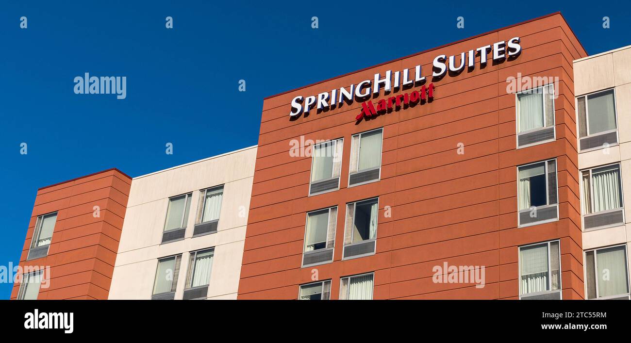 The logo for the SpringHill Suites Marriott hotel building in Bakery ...