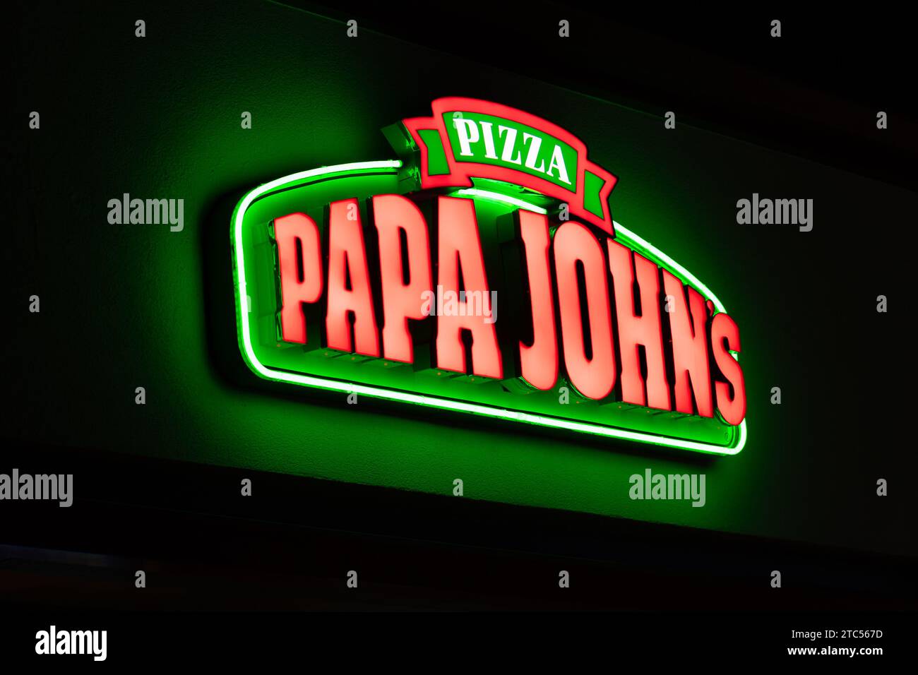 STILLWATER, MN, USA - DECEMBER 7, 2023:Papa John's lit exterior ...
