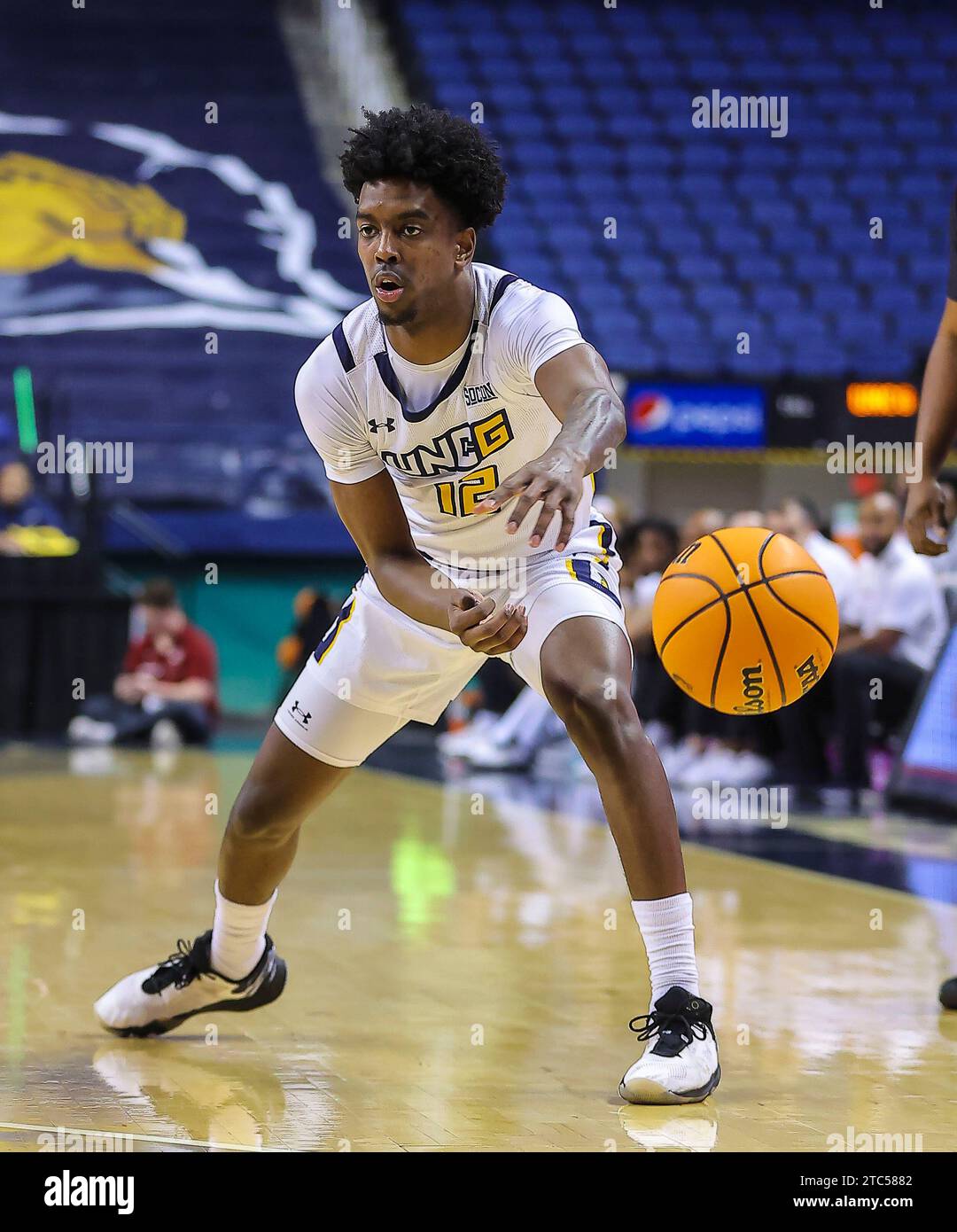 12 dishes hi-res stock photography and images - Alamy