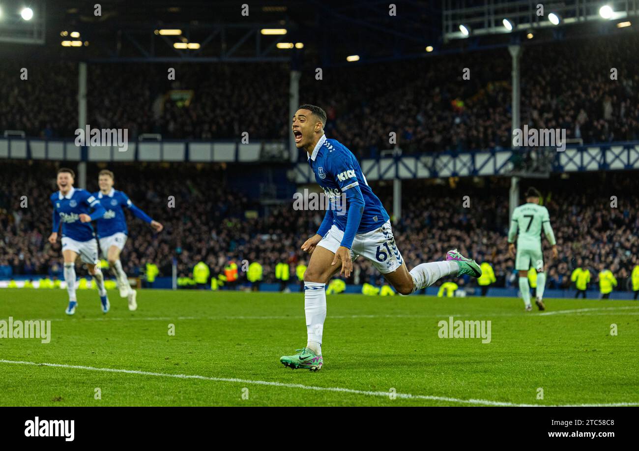Liverpool. 10th Dec, 2023. Everton's Lewis Dobbin (front) celebrates ...
